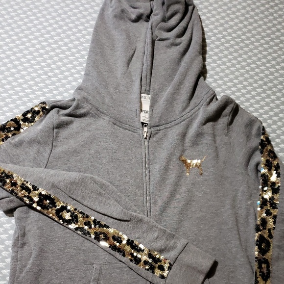 PINK Victoria's Secret | Tops | Rare Vs Pink Cheetah Bling Zip Up ...